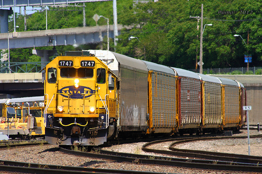 Southbound NS Yard Job Train